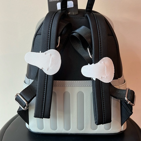 Loungefly | Bags | Loungefly Seaworld Parks Sesame Street Oscar Mini ...